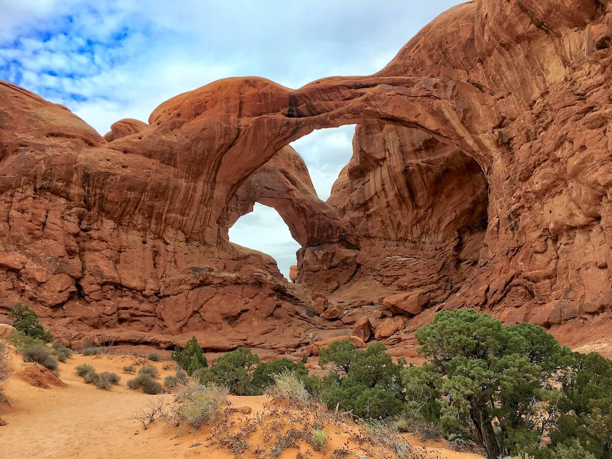 Salt Lake City to Moab, Utah: Best Routes, Stops, and Tips